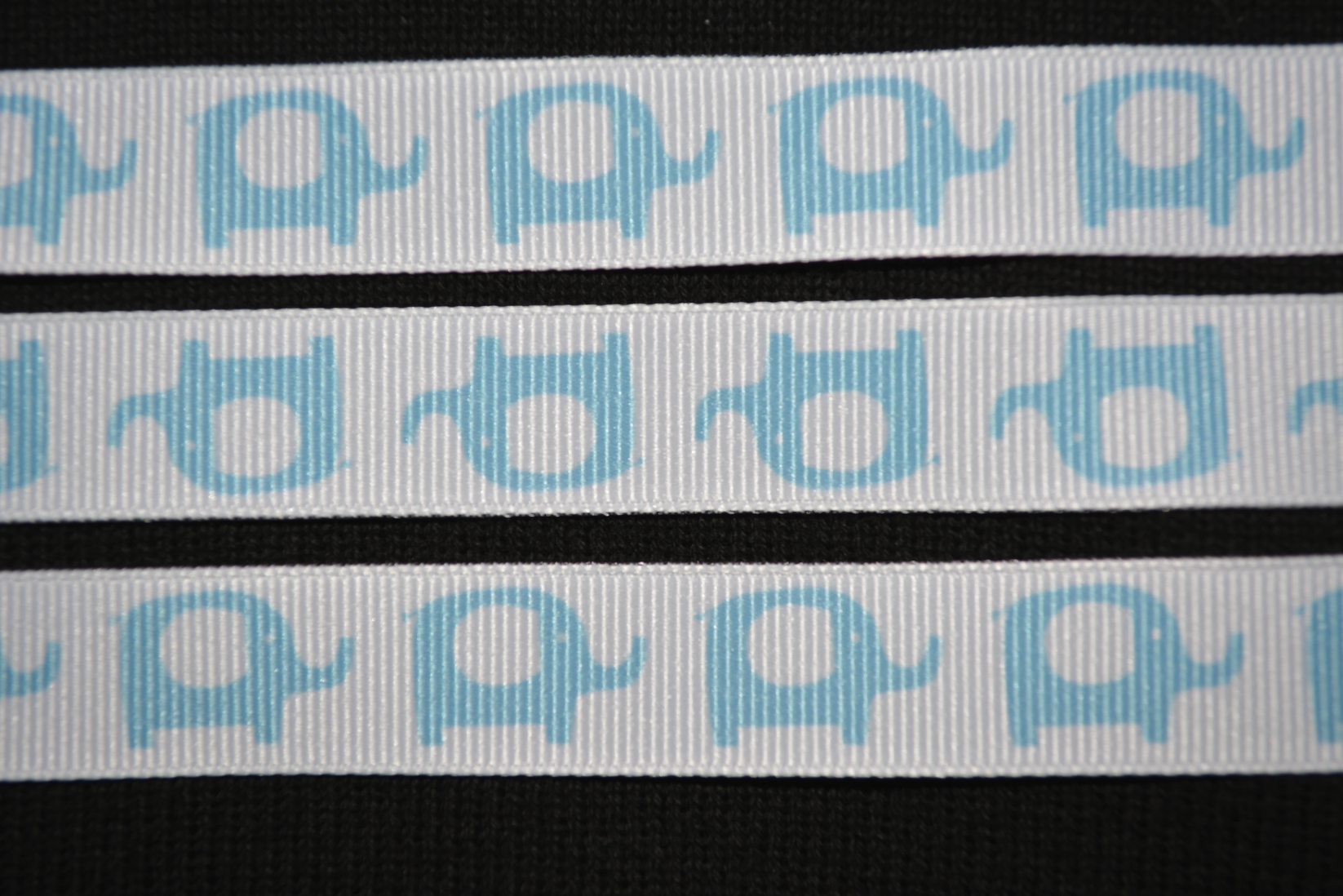 Blue Elephant Ribbon - 5/8 inch Printed Grosgrain Ribbon – Flippin ...